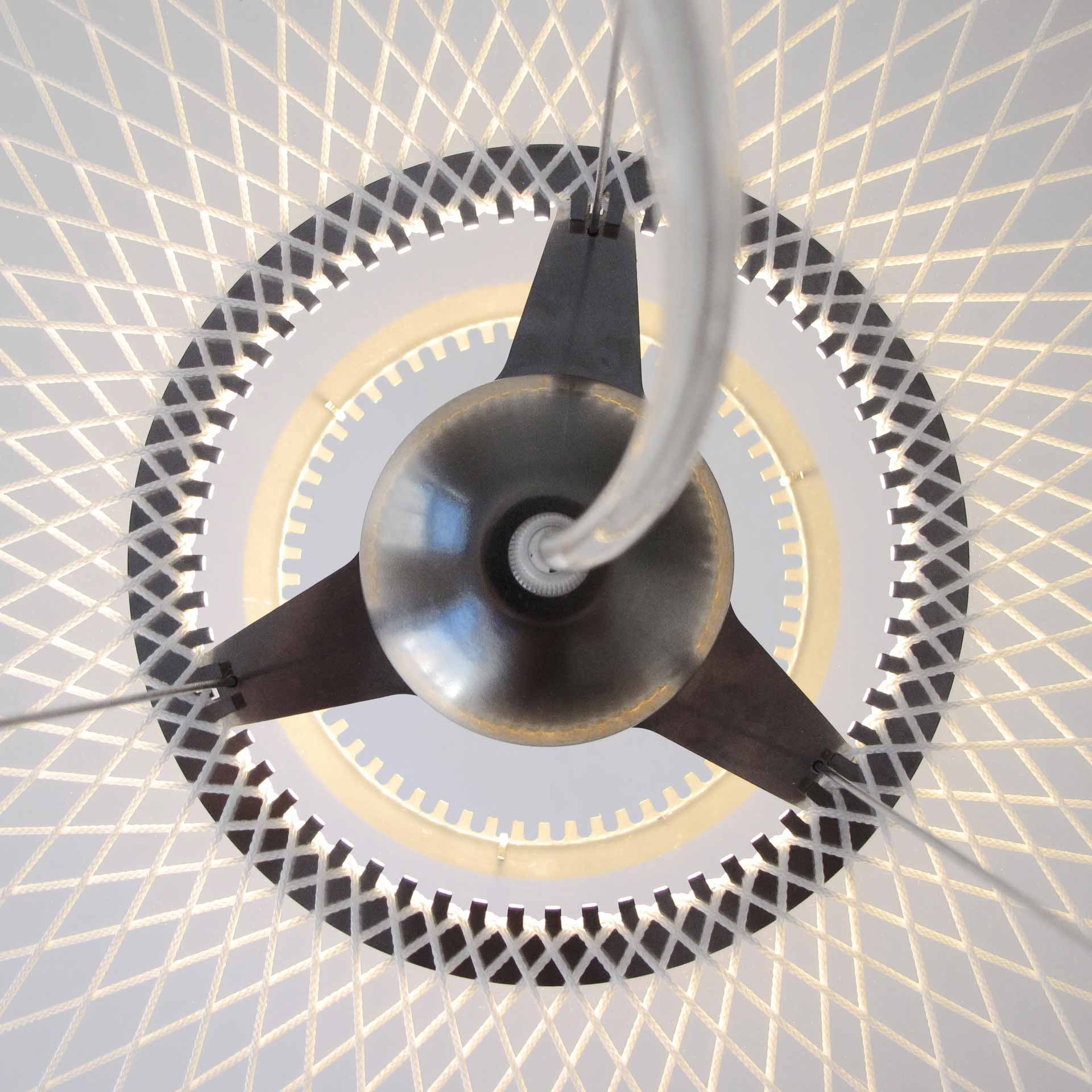 Marc Th. van der Voorn | Disque lamp